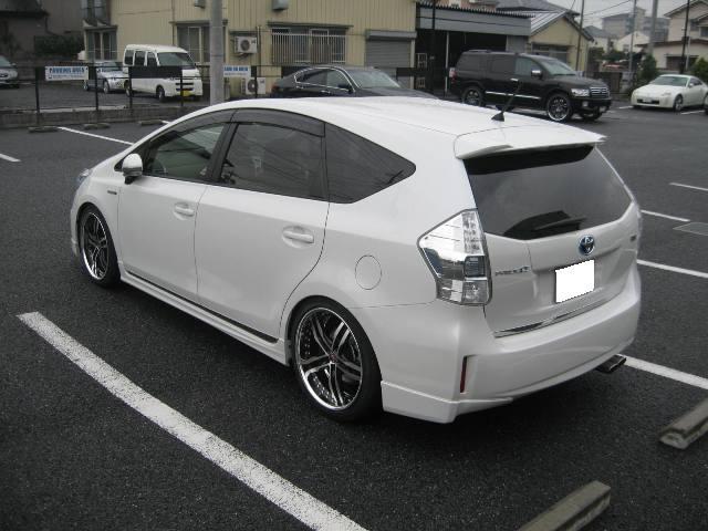 プリウスα 40系 ZVW40W/41W | 装着ギャラリー | カーポートマルゼン