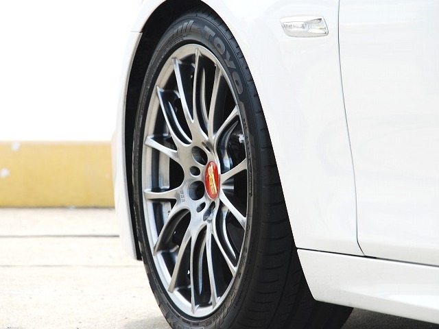 5シリーズ F11 DBA-MU35 (F11) | 装着ギャラリー | カーポートマルゼン