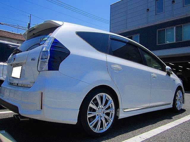 プリウスα 40系 ZVW40W/41W | 装着ギャラリー | カーポートマルゼン