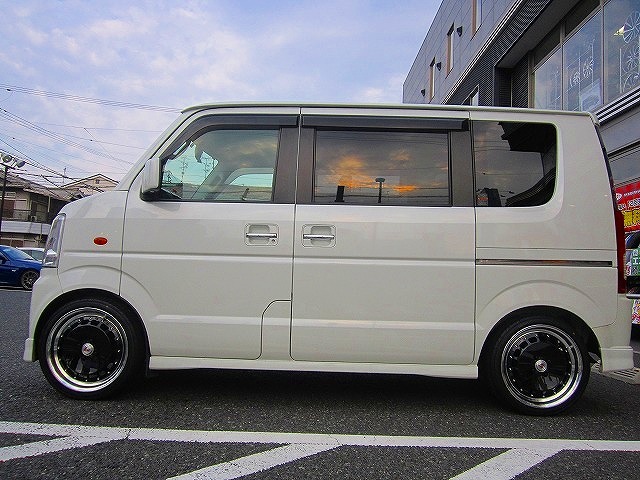 エブリイワゴン DA64W DA64W | 装着ギャラリー | カーポートマルゼン