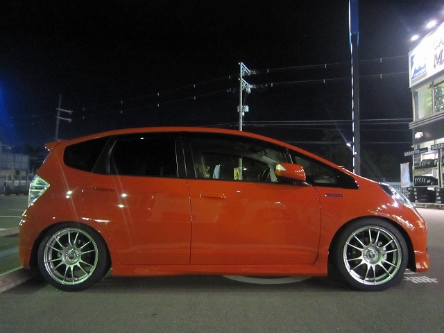 フィットハイブリッド GP DAA-GP1 | 装着ギャラリー | カーポートマルゼン