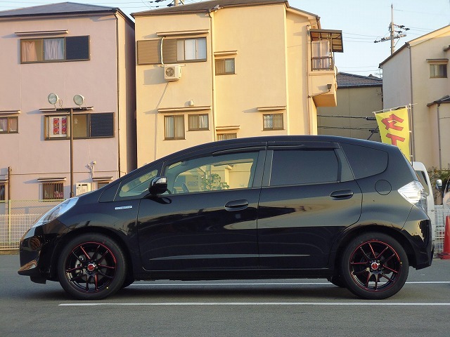 フィットハイブリッド GP DAA-GP1 | 装着ギャラリー | カーポートマルゼン