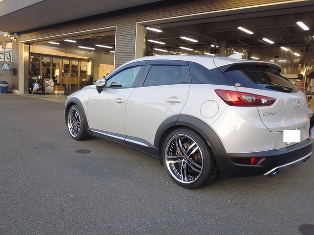CX-3 DK系 DK5FW、DK5AW、DKEFW、DKEAW、DK8FW、DK8AW、DK8FY、DK8AY | 装着ギャラリー | カーポートマルゼン
