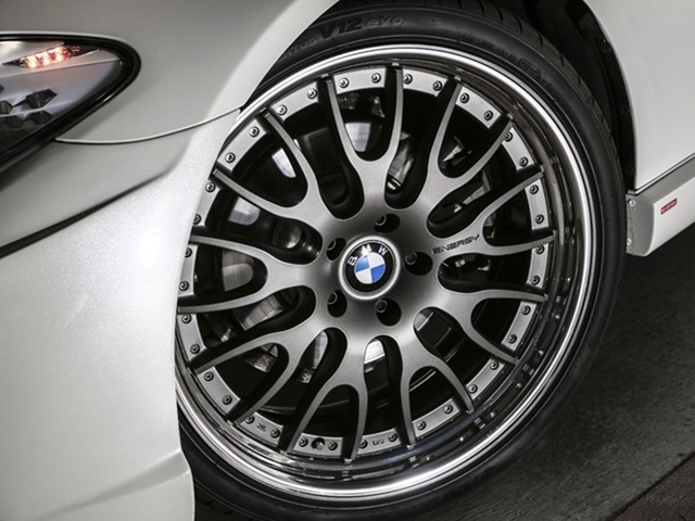 5シリーズ F10 DBA-FP25 (F10) | 装着ギャラリー | カーポートマルゼン