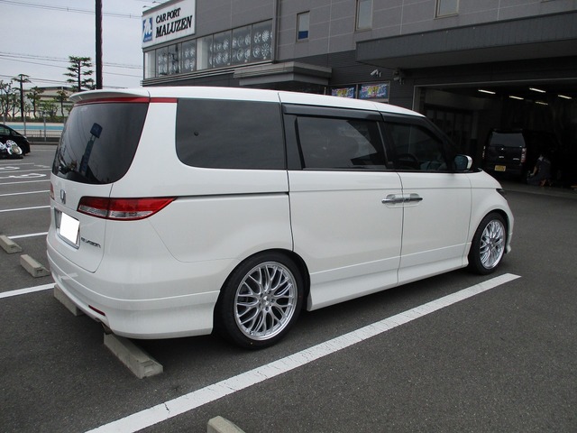 エリシオン RR1，2，3，4系 DBA-RR1.2 | 装着ギャラリー | カーポートマルゼン