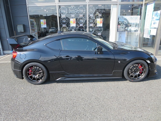 86 ZN6 DBA-ZN6 | 装着ギャラリー | カーポートマルゼン