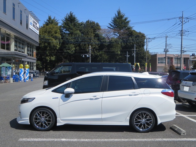 シャトル GP/GK DAA-GP7、GP8 | 装着ギャラリー | カーポートマルゼン