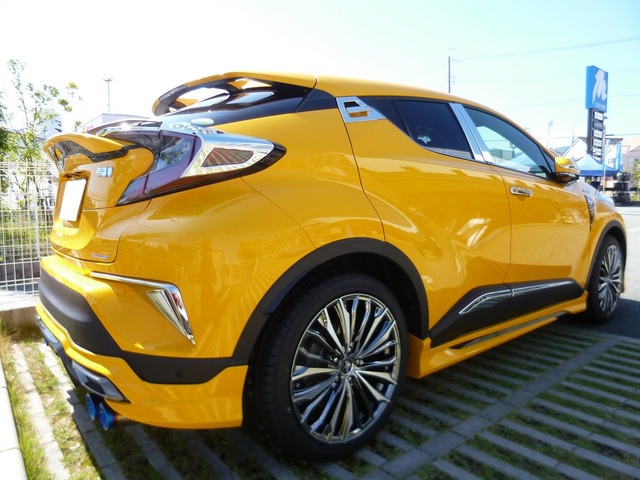 C-HR ZYX/NGX ZYX10、ZYX11 | 装着ギャラリー | カーポートマルゼン