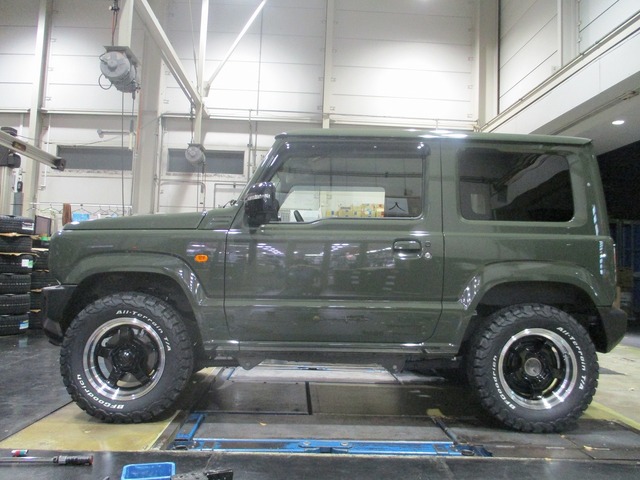 ジムニー JB64W 3BA-JB64W | 装着ギャラリー | カーポートマルゼン