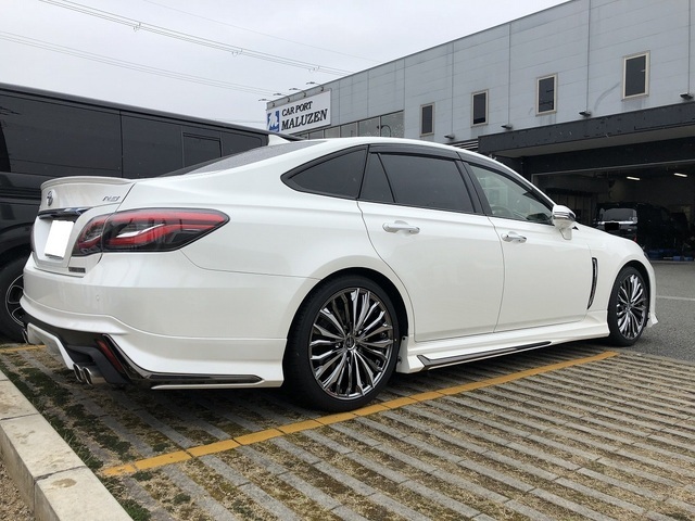 クラウン 20系/220系 3BA-ARS220 | 装着ギャラリー | カーポートマルゼン