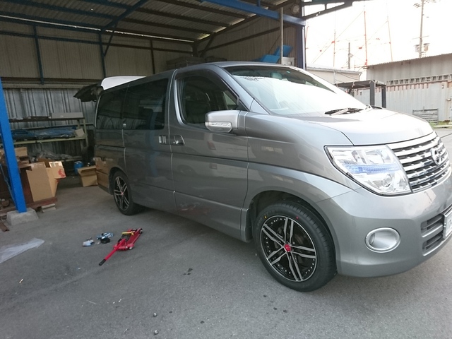 エルグランド E51系 E51(51系) | 装着ギャラリー | カーポートマルゼン