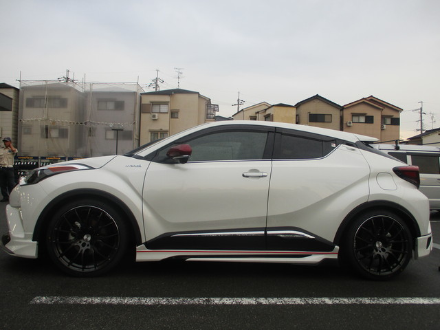 C-HR ZYX/NGX ZYX10、ZYX11 | 装着ギャラリー | カーポートマルゼン