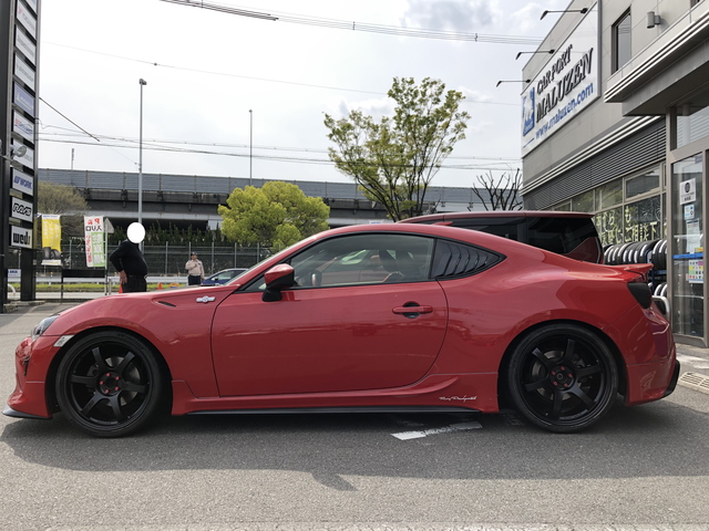 86 ZN6 DBA-ZN6 | 装着ギャラリー | カーポートマルゼン