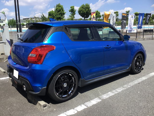 スイフト ZC33系 CBA-ZC33S | 装着ギャラリー | カーポートマルゼン