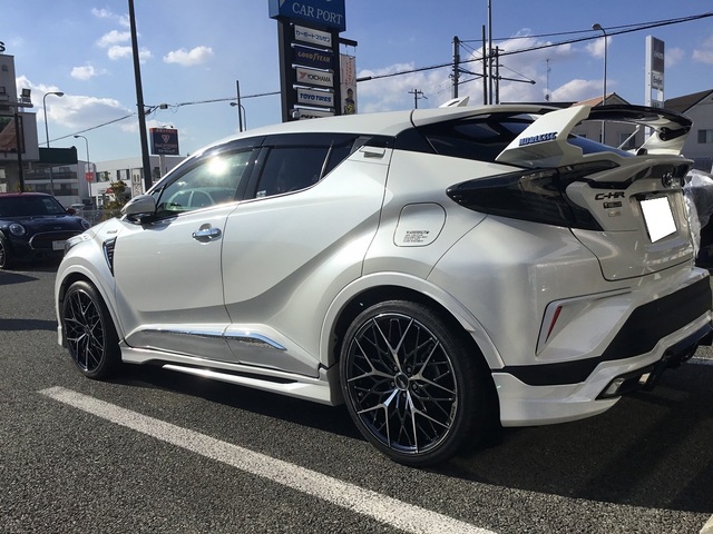 C-HR ZYX/NGX ZYX10、ZYX11 | 装着ギャラリー | カーポートマルゼン