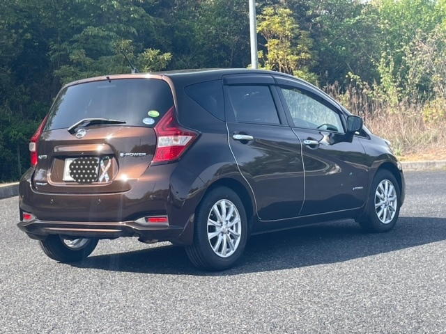 ノート E12系 DAA-HE12 | 装着ギャラリー | カーポートマルゼン