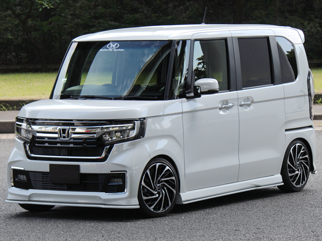 N-BOX (エヌボックス) JF系(JF3～4) DBA-JF3、DBA-JF4 | 装着ギャラリー | カーポートマルゼン