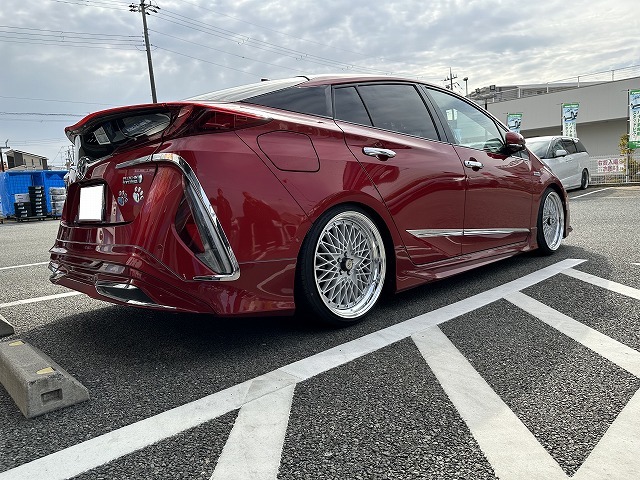 プリウスPHV 50系 DLA-ZVW52 | 装着ギャラリー | カーポートマルゼン