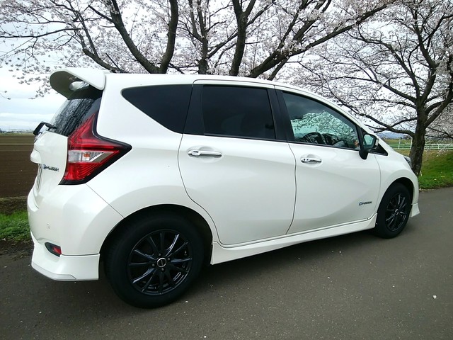 ノート E12系 DAA-HE12 | 装着ギャラリー | カーポートマルゼン