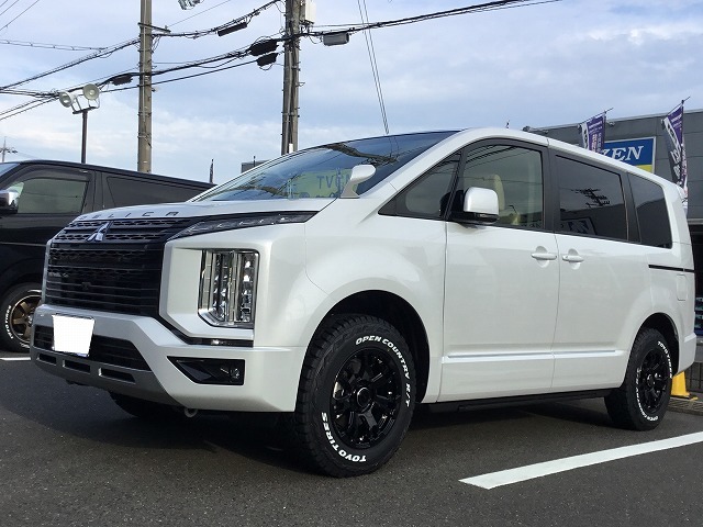 デリカD:5 CV*W CV1W | 装着ギャラリー | カーポートマルゼン