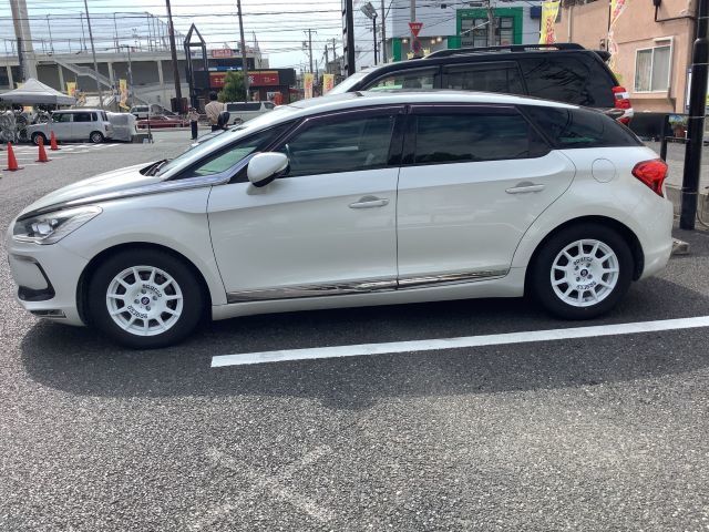 DS5 B8 ABA-B85F02 | 装着ギャラリー | カーポートマルゼン