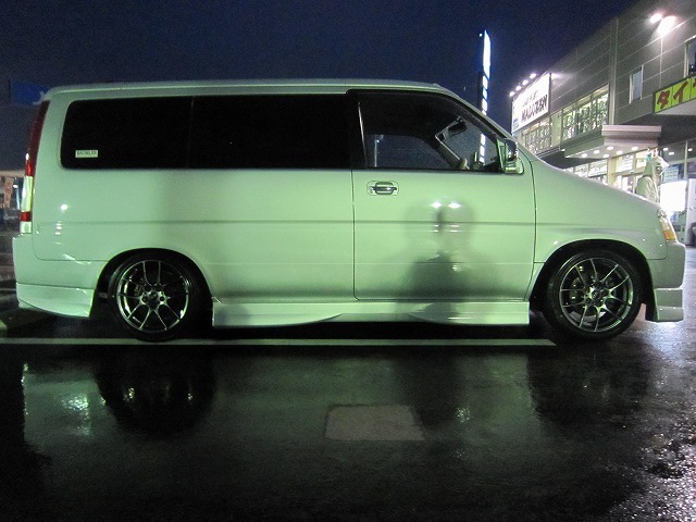 ステップワゴン RF系 RF1、2 | 装着ギャラリー | カーポートマルゼン