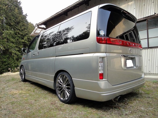 エルグランド E51系 E51(51系) | 装着ギャラリー | カーポートマルゼン